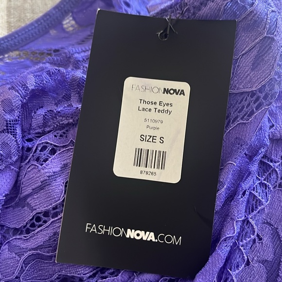 Fashion Nova | Intimates & Sleepwear | Nwt Fashion Nova Lace Teddy ...